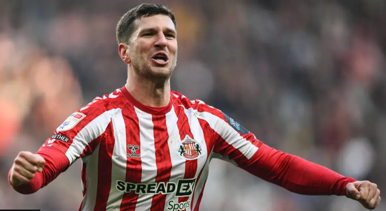 Bournemouth make major Chris Mepham call as Sunderland weigh